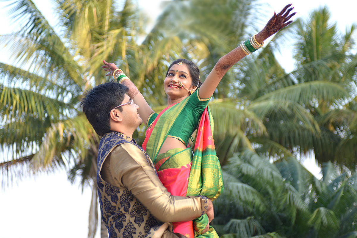 Good Candid Bridal Cinematic Wedding Photographer in Pune